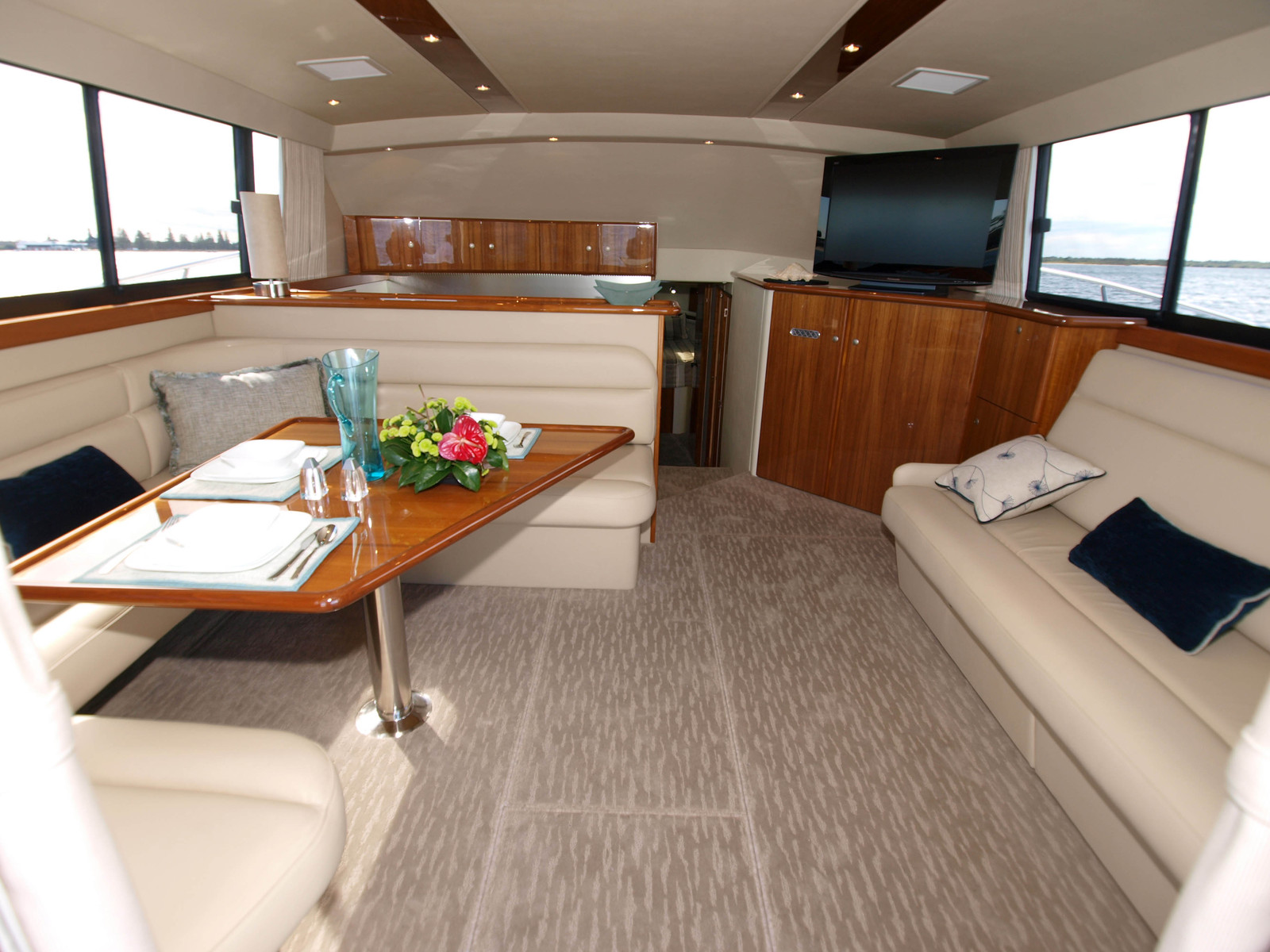 C49 Flybridge Cruiser | New Boats for Sale | Gippsland Boat Supplies